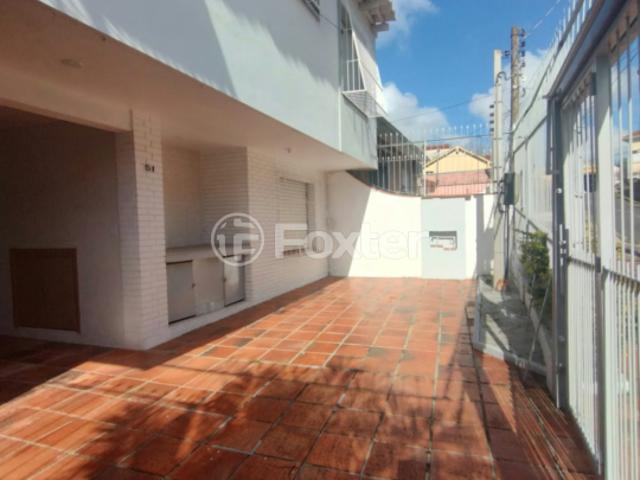 Casa com 3 dormitórios em Porto Alegre