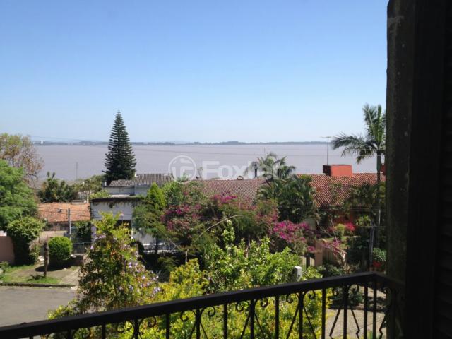 Casa com 3 dormitórios em Porto Alegre