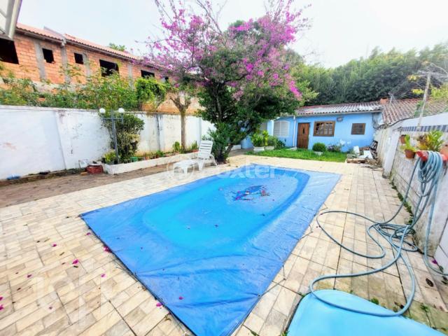 Casa com 3 dormitórios em Porto Alegre
