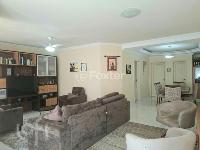 Casa com 3 dormitórios em Porto Alegre