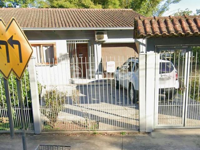 Casa com 3 dormitórios em Porto Alegre