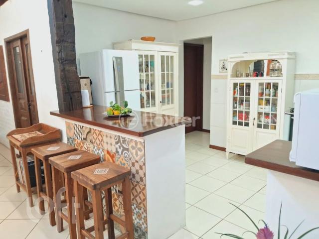 Casa com 3 dormitórios em São Leopoldo