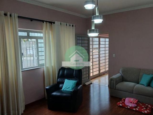 Casa com 3 Dormitórios em Terreno de 442m no Jardim Nova Europa, Campinas/SP