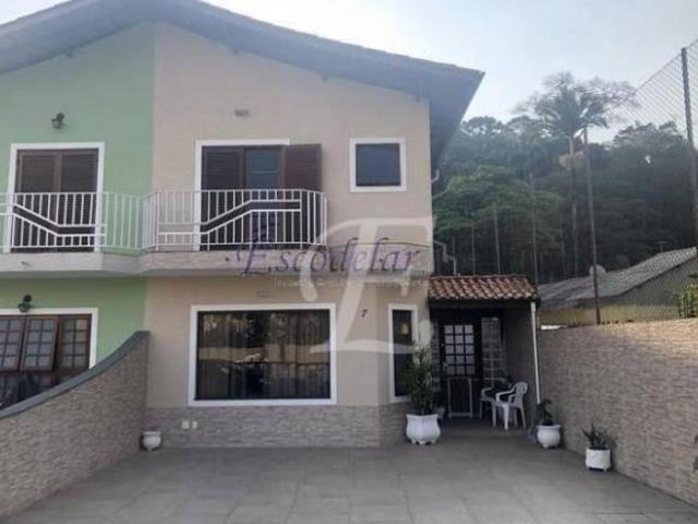 Casa com 3 dormitórios para alugar, 161 m² por R$ 6.215,00/mês Horto Florestal São Paulo/SP