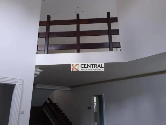 Casa com 3 dormitórios para alugar, 307 m² por R$ 22.590,00/mês Caminho das Árvores Salvador/BA
