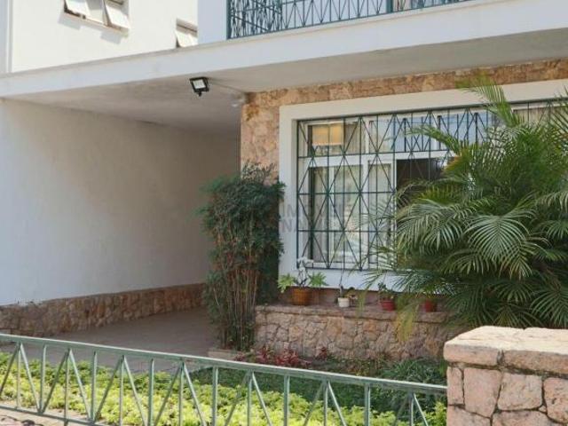 Casa com 3 dormitórios perto do parque Ibirapuera na Vila Mariana