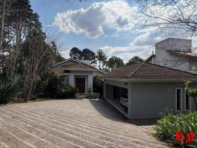 Casa com 3 dormitórios, piscina e jardim, à venda, 379 m² por R$ 2.800.000 Granja Viana Cotia/SP