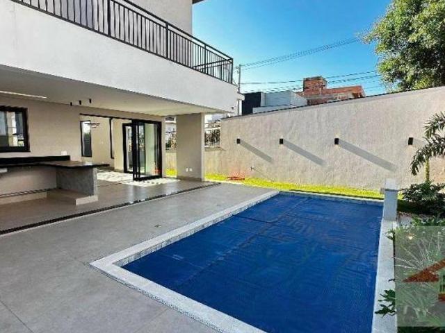 Casa com 3 dormitórios suítes à venda no Reserva Ermida 2, 256 m² por R$ 2.650.000 Loteamento