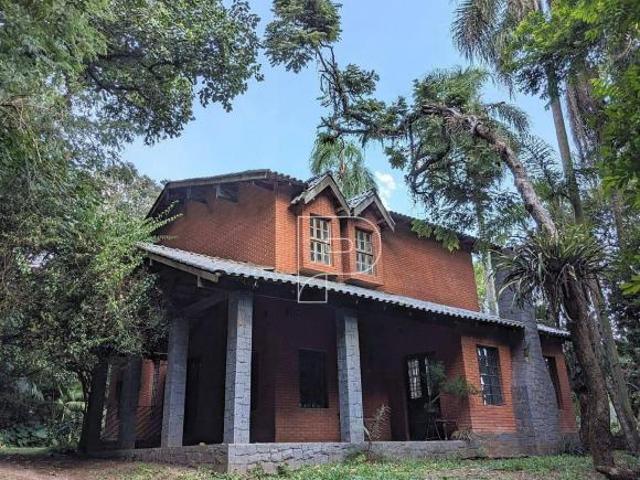 Casa com 3 dormitórios sendo o 3º reversível à venda, 281 m² por R$ 1.750.000,00 Granja Viana