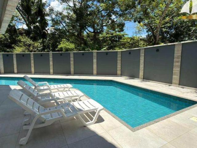 Casa com 3 Dormitórios sendo uma suíte a 900m da Praia
