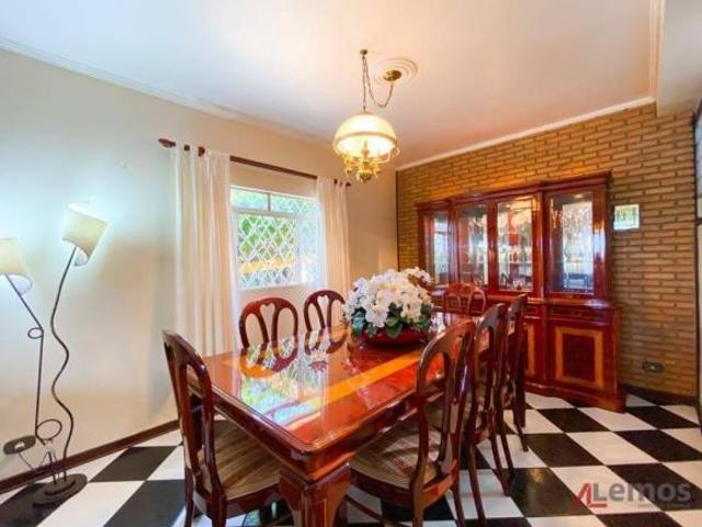 Casa com 3 dormitórios, sendo 02 suítes à venda, no Jardim do Lago em Atibaia/SP CA3050