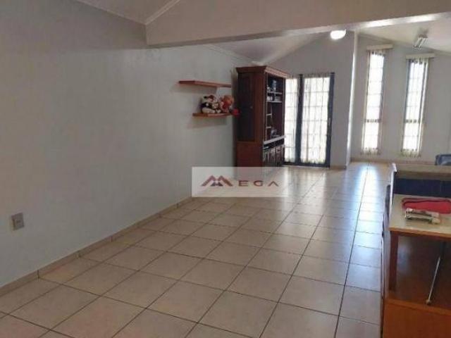Casa com 3 dormitórios, sendo 1 suíte, 235 m² por R$ 980.000 Jardim Imperial Valinhos/SP