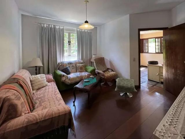 Casa com 3 Dormitórios, sendo 1 Suíte à venda, 545 m² por R$ 3.200.000 Granja Viana Cotia/SP