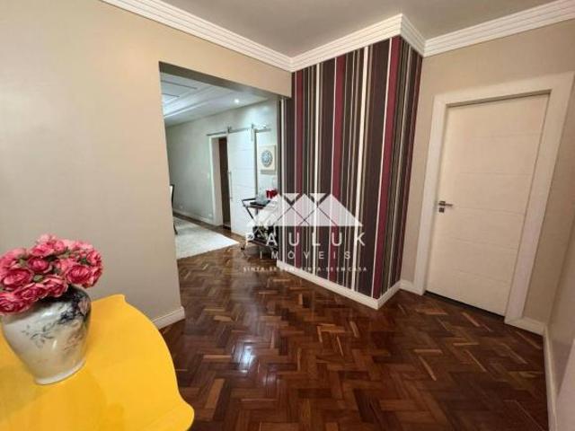 Casa com 3 dormitórios, sendo 1 suíte à venda, 580 m² por R$ 5.000.000 Condomínio Vila Residencial