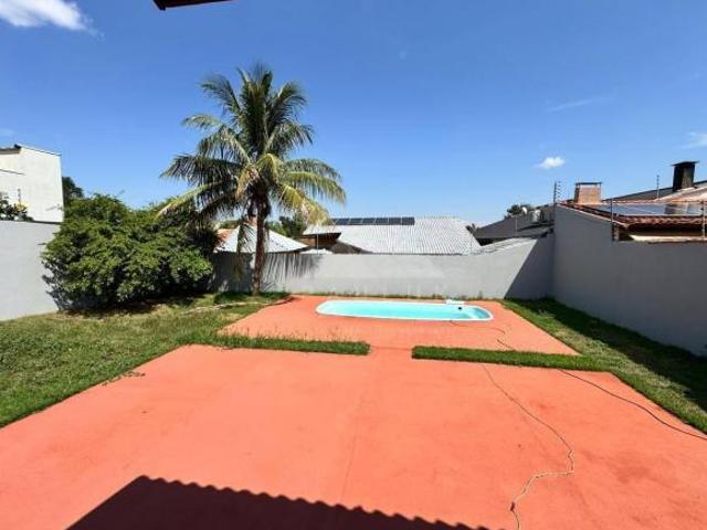 Casa com 3 dormitórios sendo 1 suíte à venda, 116 m² por R$ 780.000 Jardim Eliza I Foz do Iguaçu