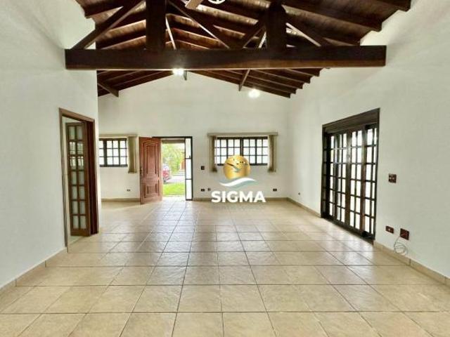 Casa com 3 dormitórios sendo 1 suíte à venda, 149 m² por R$ 900.000 Pernambuco II Guarujá/SP.