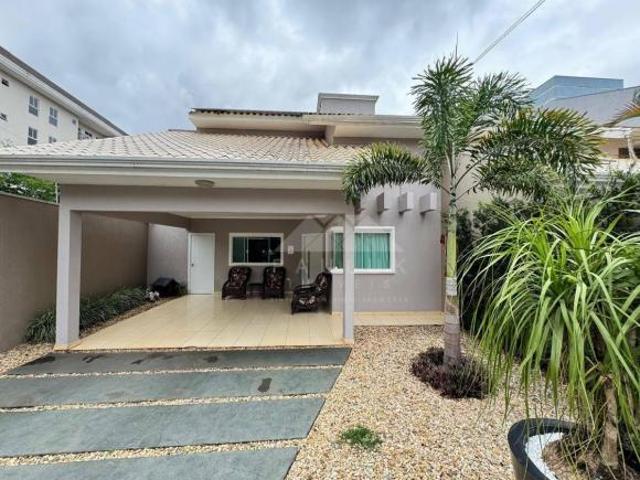 Casa com 3 dormitórios, sendo 1 suíte à venda, 180 m² por R$ 890.000 Jardim Panorama Foz do Igua