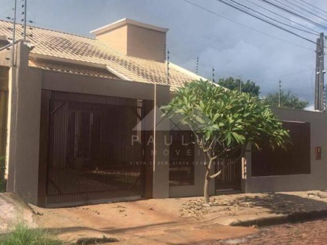 Casa com 3 dormitórios sendo 1 suíte à venda, 180 m² por R$ 950.000 Jardim Lancaster Foz do Igua