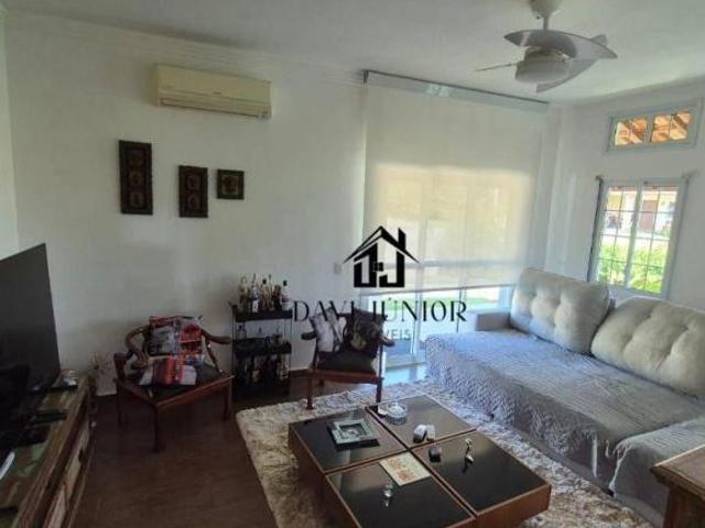 Casa com 3 dormitórios sendo 1 suíte à venda, 210 m² por R$ 1.150.000 Condomínio Village da Serra