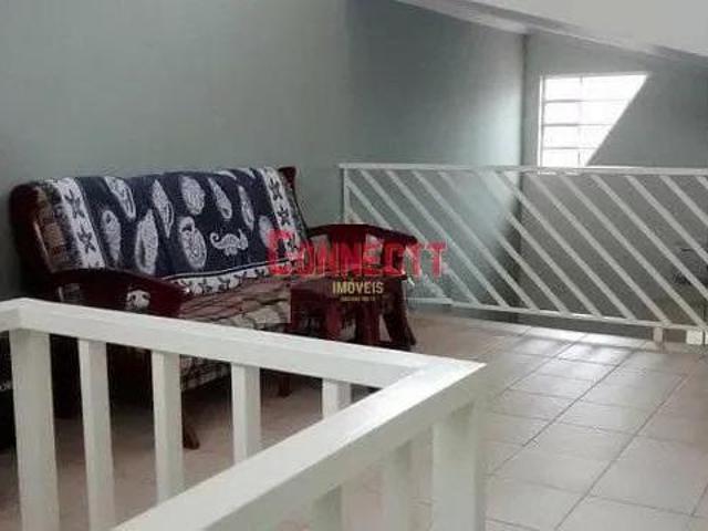 Casa com 3 dormitórios sendo 1 suíte à venda, 223 m² por R$ 720.000 Vila Ana Maria Ribeirão Pret