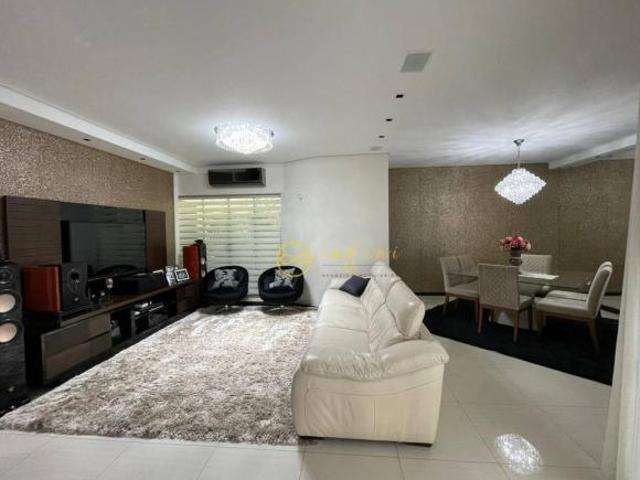 Casa com 3 dormitórios, sendo 1 suíte à venda, 380 m² por R$ 1.300.000 Jardim Icatu Votorantim/
