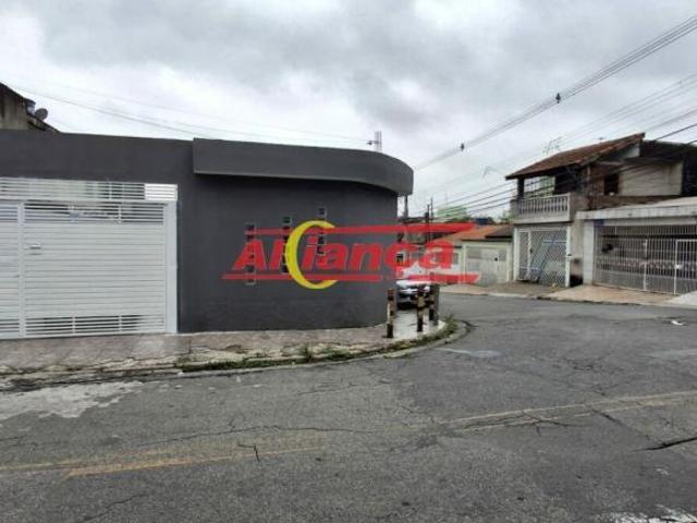 CASA COM 3 DORMITÓRIOS SENDO 1 SUITE A VENDA CIDADE PARQUE BRASÍLIA GUARULHOS/SP