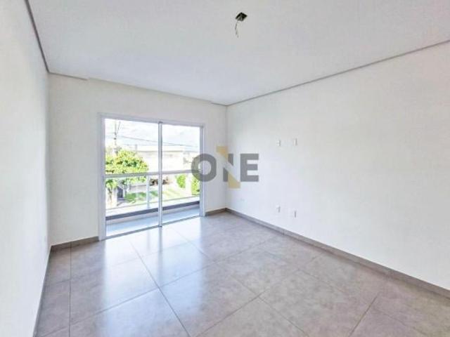 Casa com 3 dormitórios sendo 1 suíte à venda Granja Viana Cotia/SP