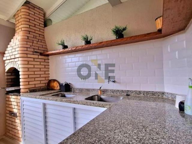 Casa com 3 dormitórios, sendo 1 suíte à venda Granja Viana Cotia/SP