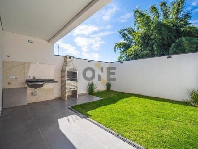 Casa com 3 dormitórios sendo 1 suíte à venda Granja Viana Cotia/SP