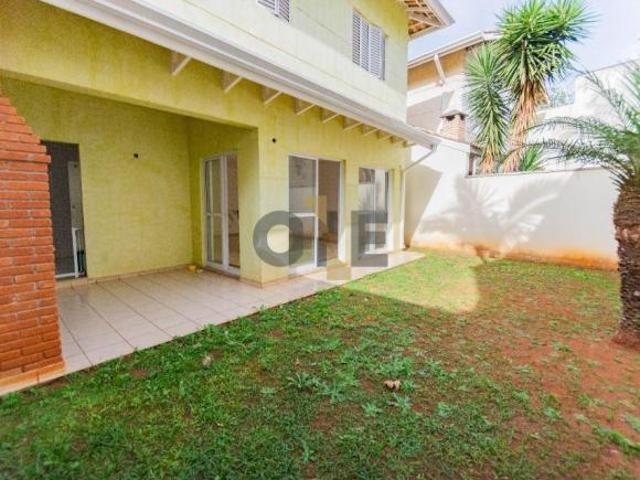 Casa com 3 dormitórios, sendo 1 suíte à venda Granja Viana Cotia/SP