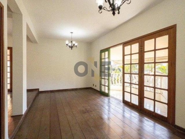 Casa com 3 dormitórios, sendo 1 suíte à venda Granja Viana Cotia/SP