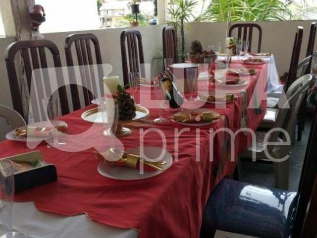 Casa com 3 dormitórios sendo 1 suíte á venda na Vila Sônia
