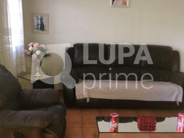 Casa com 3 dormitórios sendo 1 suíte à venda no Jardim Virginia Bianca!
