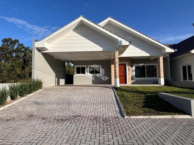 Casa com 3 dormitórios, sendo 1 suíte, Bairro Linha Santa Cruz