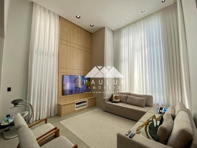Casa com 3 dormitórios sendo 1 suíte e 2 Demi suítes à venda, 280 m² por R$ 2.900.000 Condomínio A