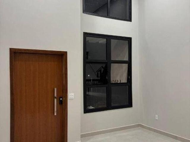 Casa com 3 dormitórios sendo 1 suite master com closet à venda, 140 m² por R$ 940.000 Condomínio R