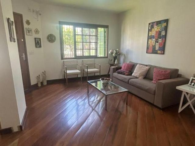 Casa com 3 dormitórios, sendo 1 suíte na bairro Vila Ipiranga