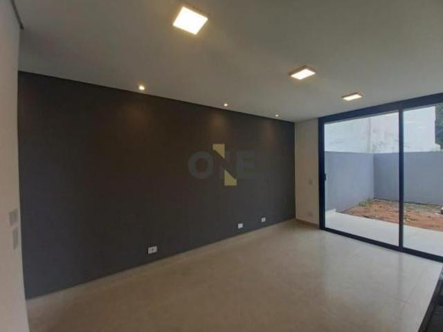 Casa com 3 dormitórios, sendo 1 suíte para venda Cotia SP