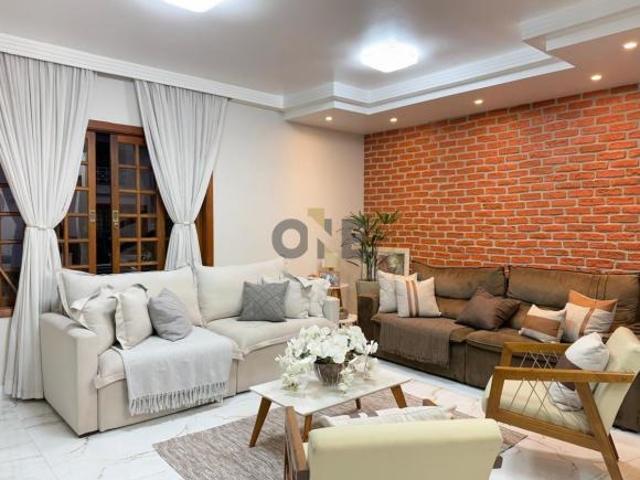 Casa com 3 dormitórios, sendo 1 suíte para venda e locação Granja Viana Cotia SP