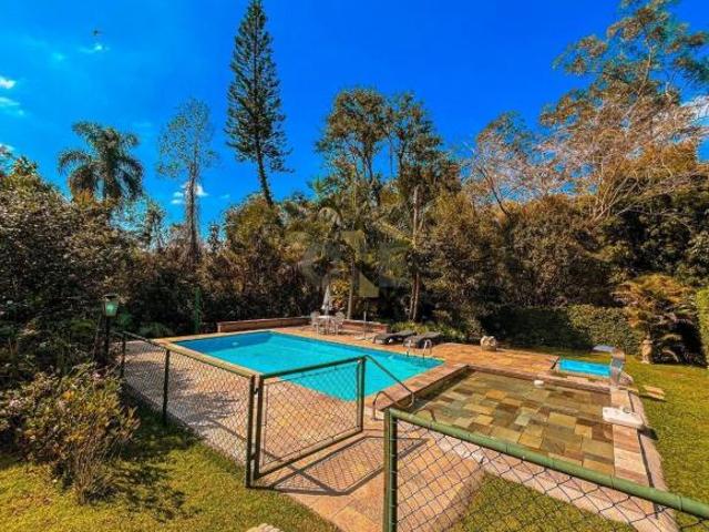 Casa com 3 dormitórios, sendo 1 suíte para venda Granja Viana Cotia SP