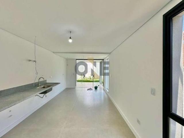 Casa com 3 dormitórios, sendo 1 suíte para venda Granja Viana Cotia SP