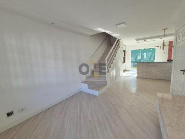 Casa com 3 dormitórios, sendo 1 suíte para venda Granja Viana Cotia SP