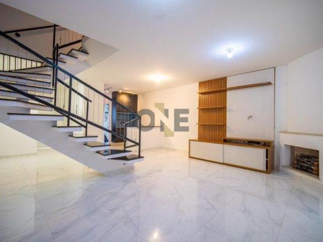 Casa com 3 dormitórios, sendo 1 suíte para venda Granja Viana Cotia SP