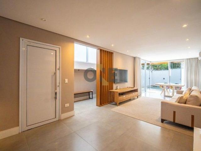 Casa com 3 dormitórios, sendo 1 suíte para venda Granja Viana Cotia SP