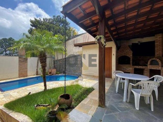 Casa com 3 dormitórios, sendo 1 suíte para venda Granja Viana Cotia SP