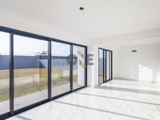 Casa com 3 dormitórios, sendo 1 suíte para venda Granja Viana Cotia SP