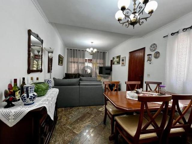 Casa com 3 dormitórios, sendo 1 suíte para venda Granja Viana Cotia SP