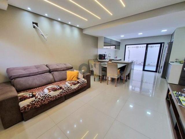 Casa com 3 dormitórios, sendo 1 suíte para venda Granja Viana Cotia SP