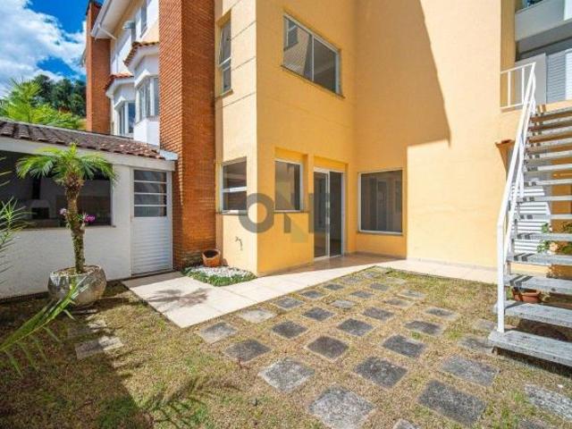 Casa com 3 dormitórios, sendo 1 suíte para venda Granja Viana Cotia SP