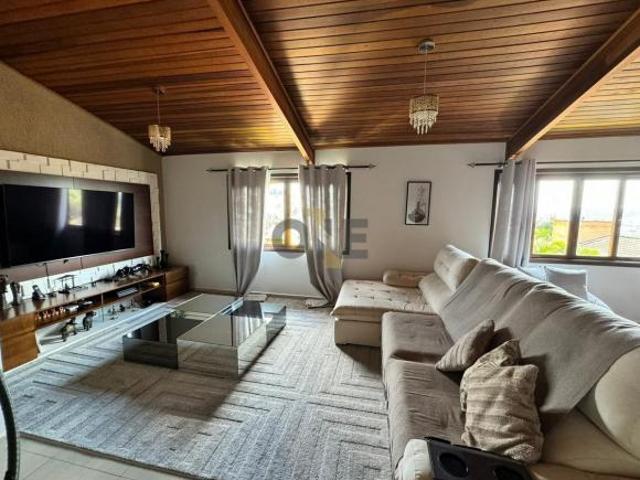 Casa com 3 dormitórios, sendo 1 suíte para venda Granja Viana Cotia SP